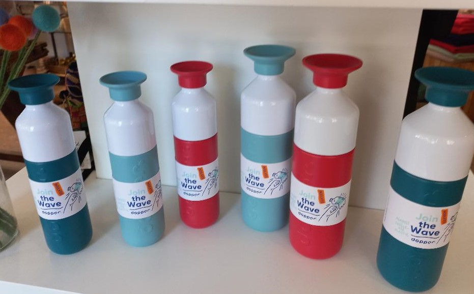 Wereldwinkel Purmerend: Doppers met nieuwe kleuren